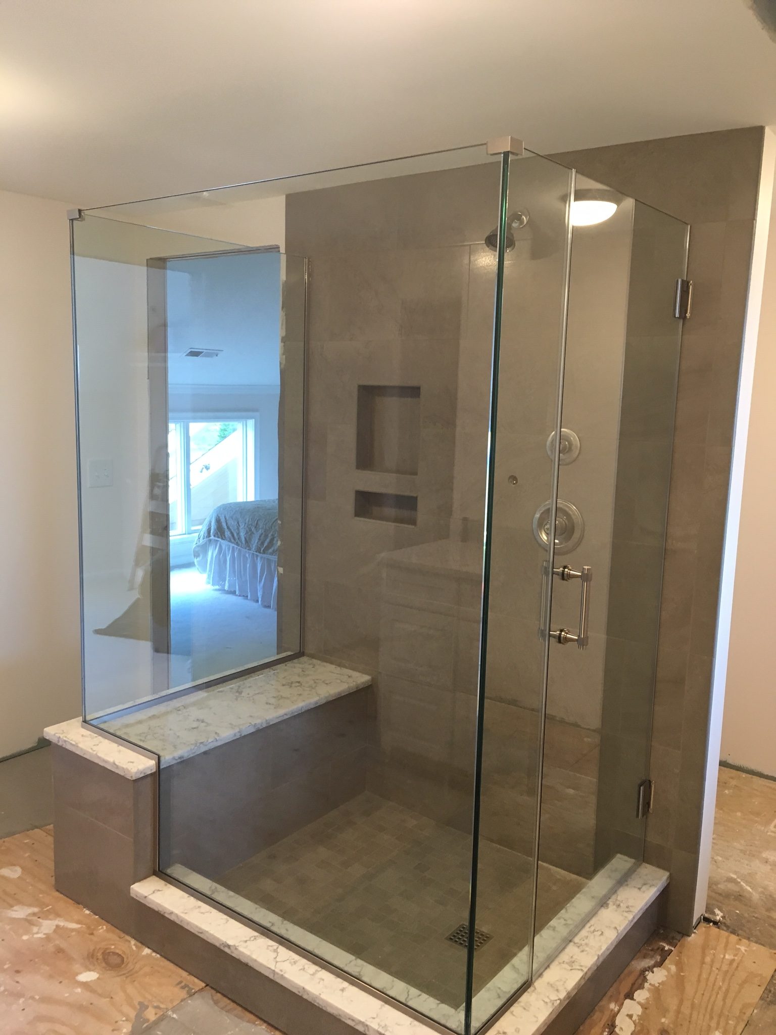 Portfolio Custom Shower - Plymouth Glass & Mirror
